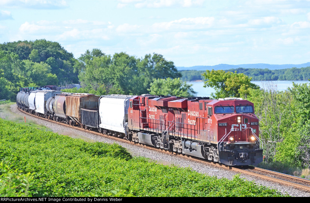 CP 8772, CP's River Sub.